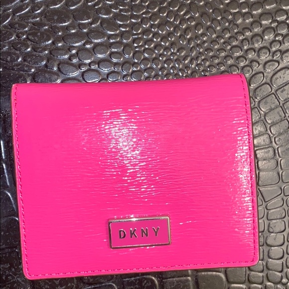Dkny | Bags | Dkny Wallet | Poshmark